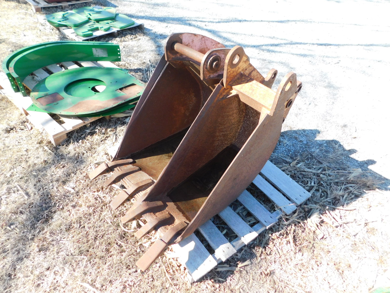 Equipment Facts Live Online Auction - Cline Realty & Auction, LLC